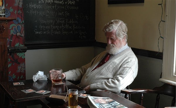 Situation In Ukraine So Complex Even That Bloke Down The Pub Doesn’t ...