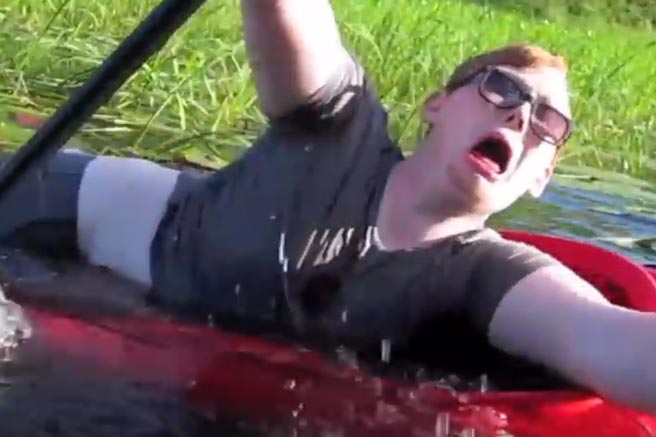 Another Reason To Never Go Kayaking With Your Girlfriend - The Poke
