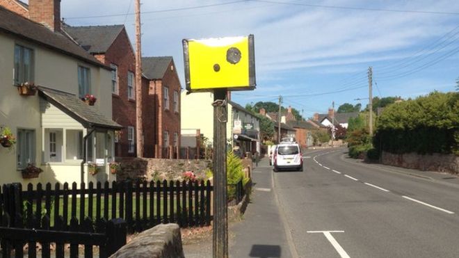 Man makes speed camera out of old microwave box - The Poke