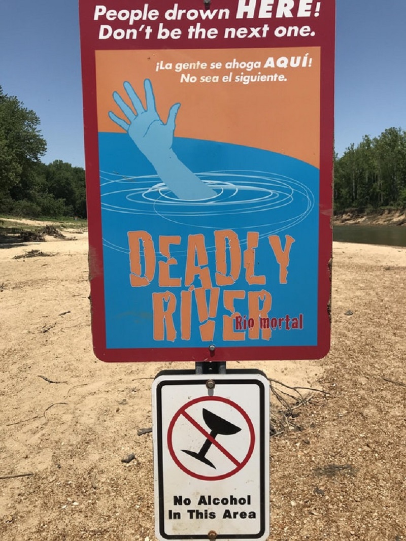 18 offerings from Reddit's 'Scary Signs' forum that might just scare ...
