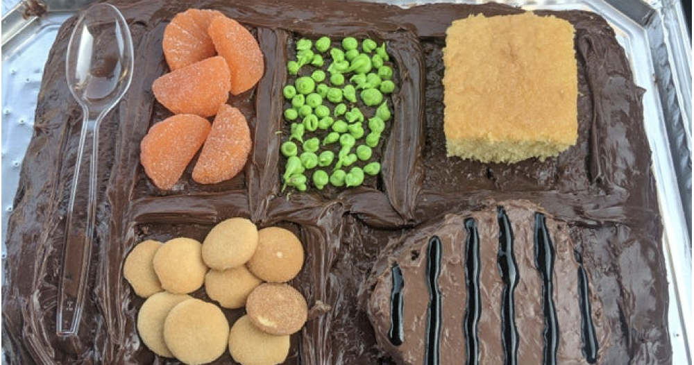 This birthday cake baked for someone just out of prison is 10/10 - The Poke