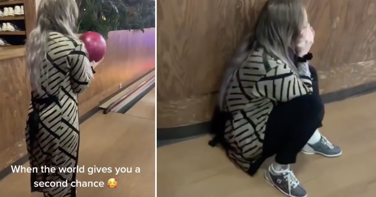 The hilarious payoff to this terrible bowl is truly a 1-in-a-million ...