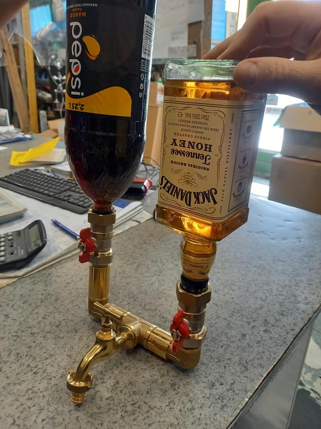 20 of the funniest and frankly dubiously creative fixes from the ...